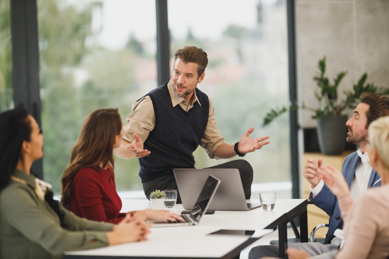 Centro de Idiomas para Empresas y Particulares | BESPOKE